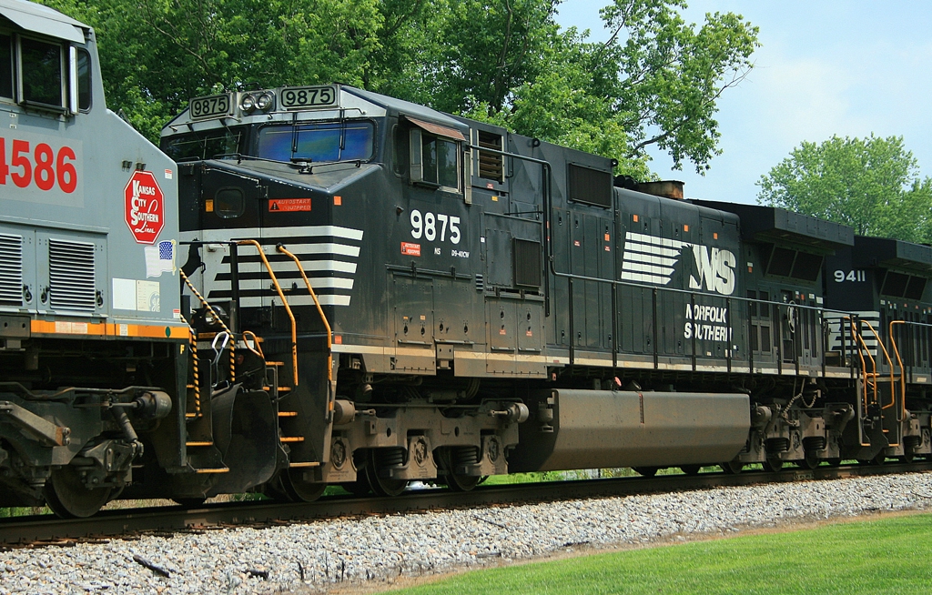 NS 9875